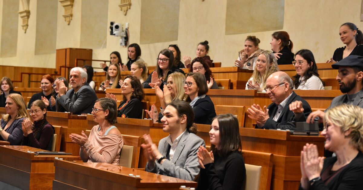 Interdisciplinary conference at the Senate